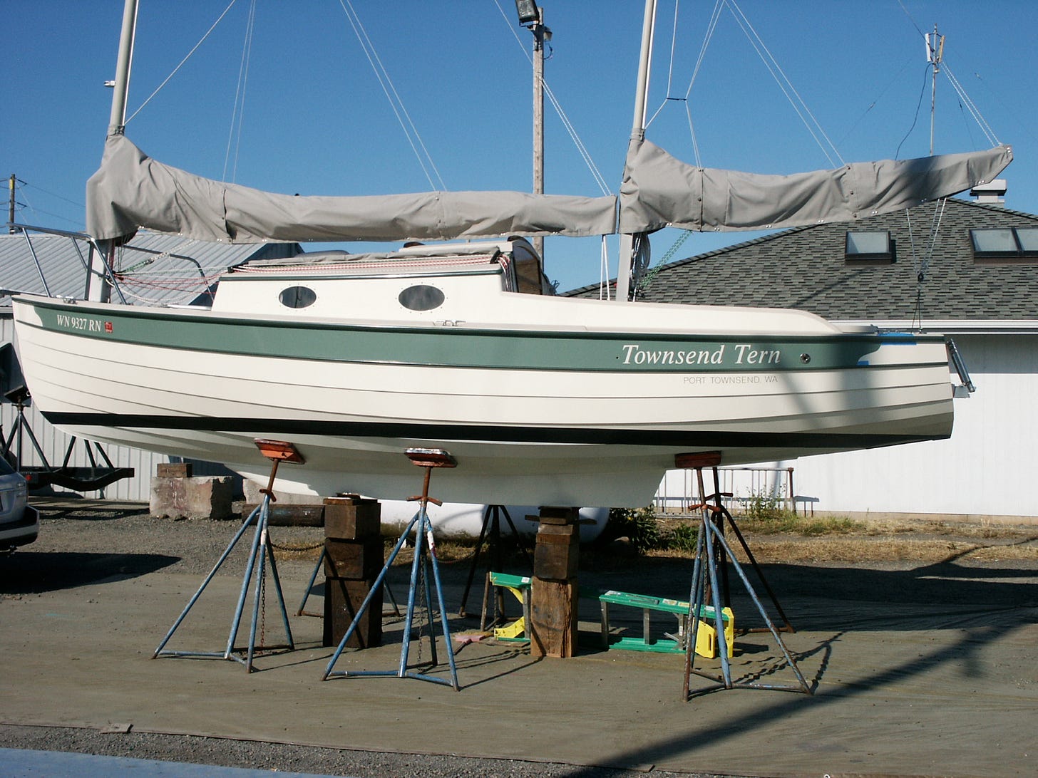 Proof That Clean Bottoms = Faster Boats