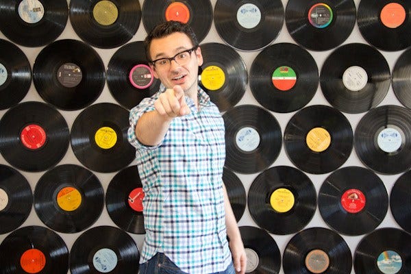 55 Awesome DIY Photography Backdrops - by Brad