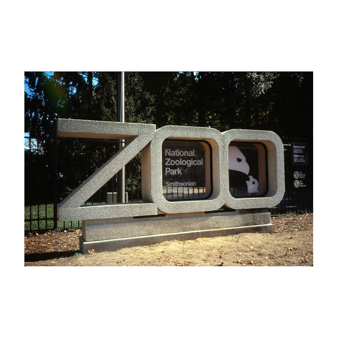 The story of Lance Wyman's logo for National Zoo – Logo Histories
