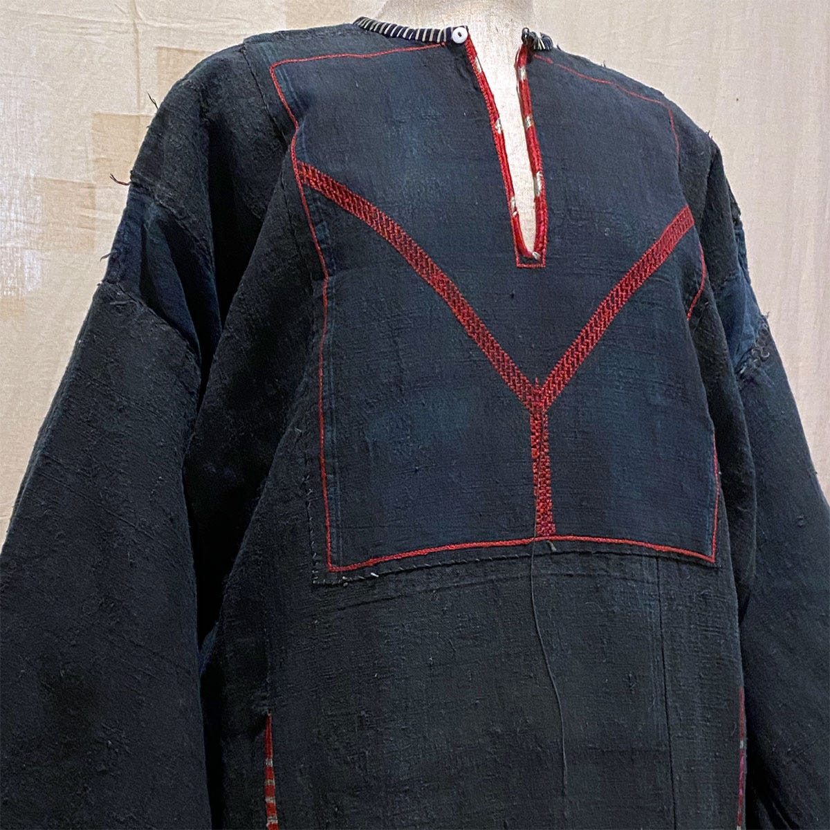 Material Power: Palestinian Embroidery - by Joumana Medlej