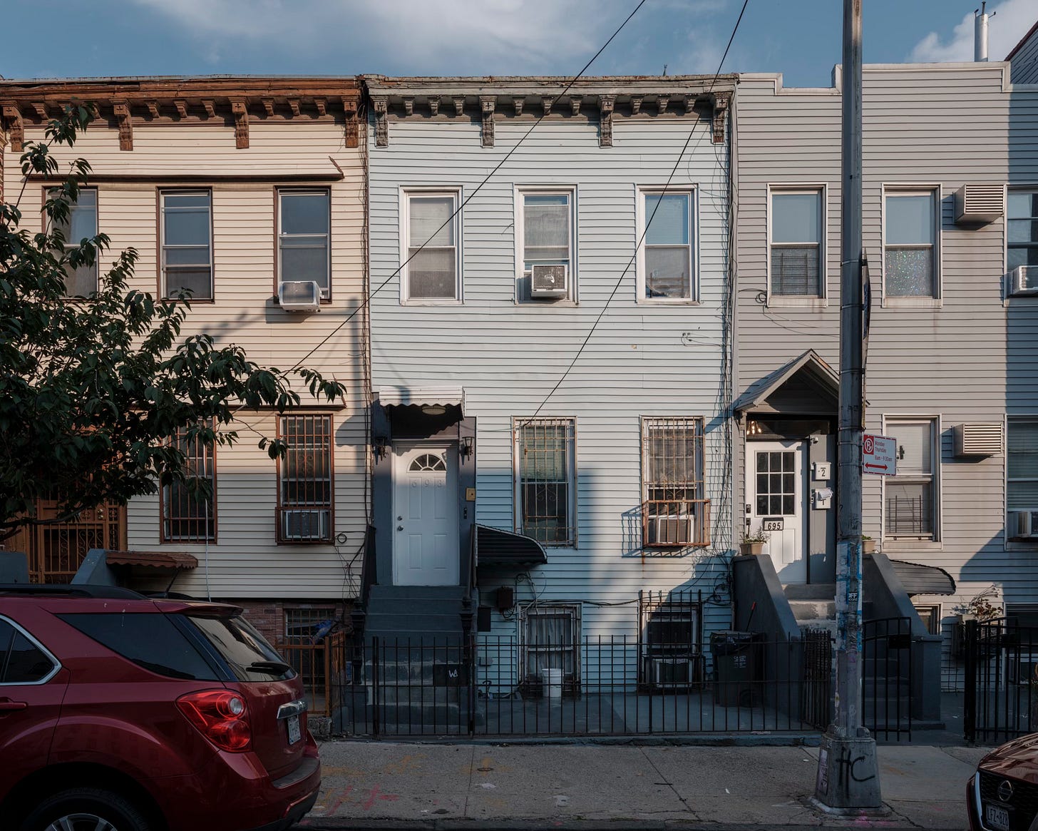 Bushwick - Brooklyn - by Rob Stephenson - The Neighborhoods