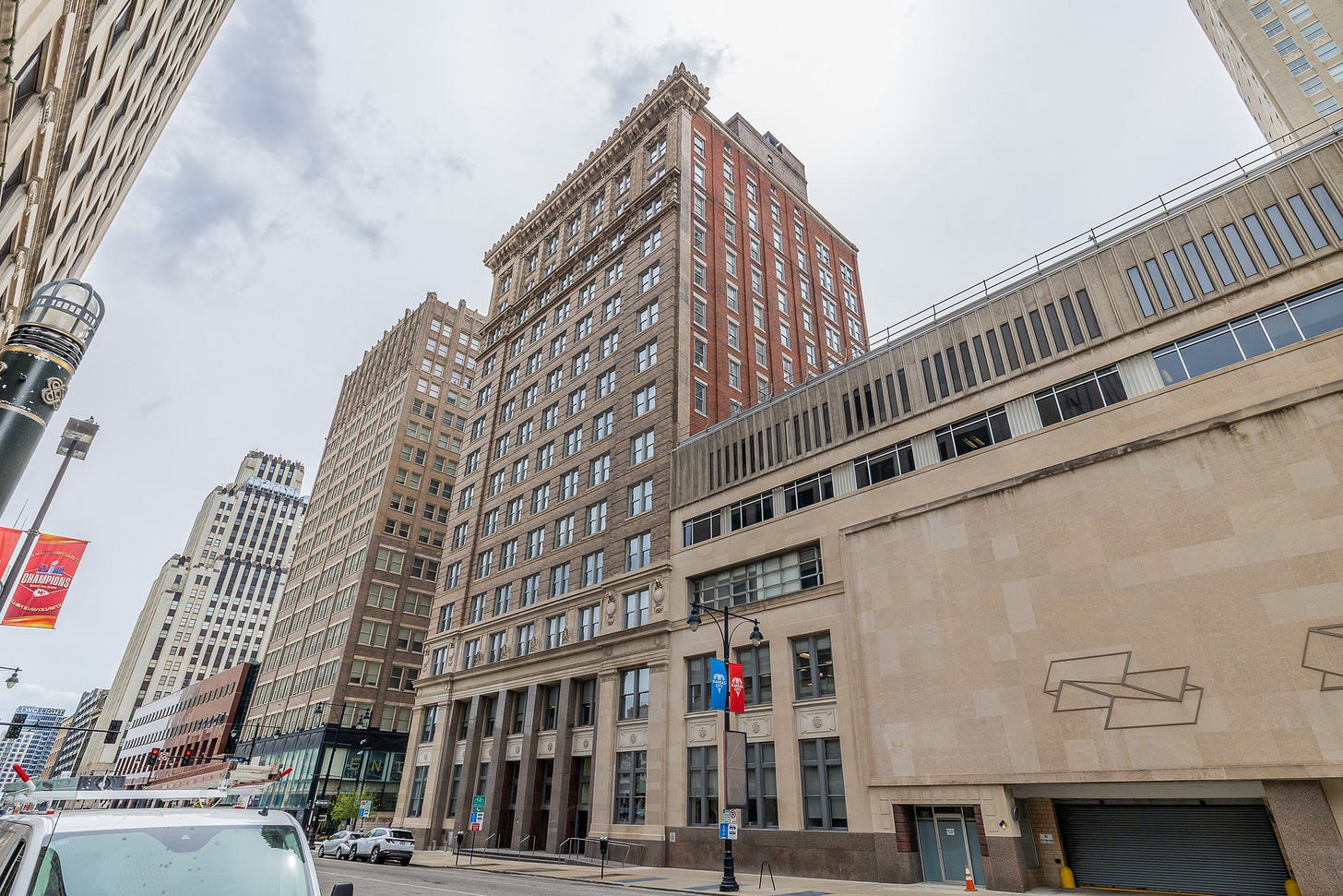 The R.A. Long Building - KC Yesterday Scavenger Hunt