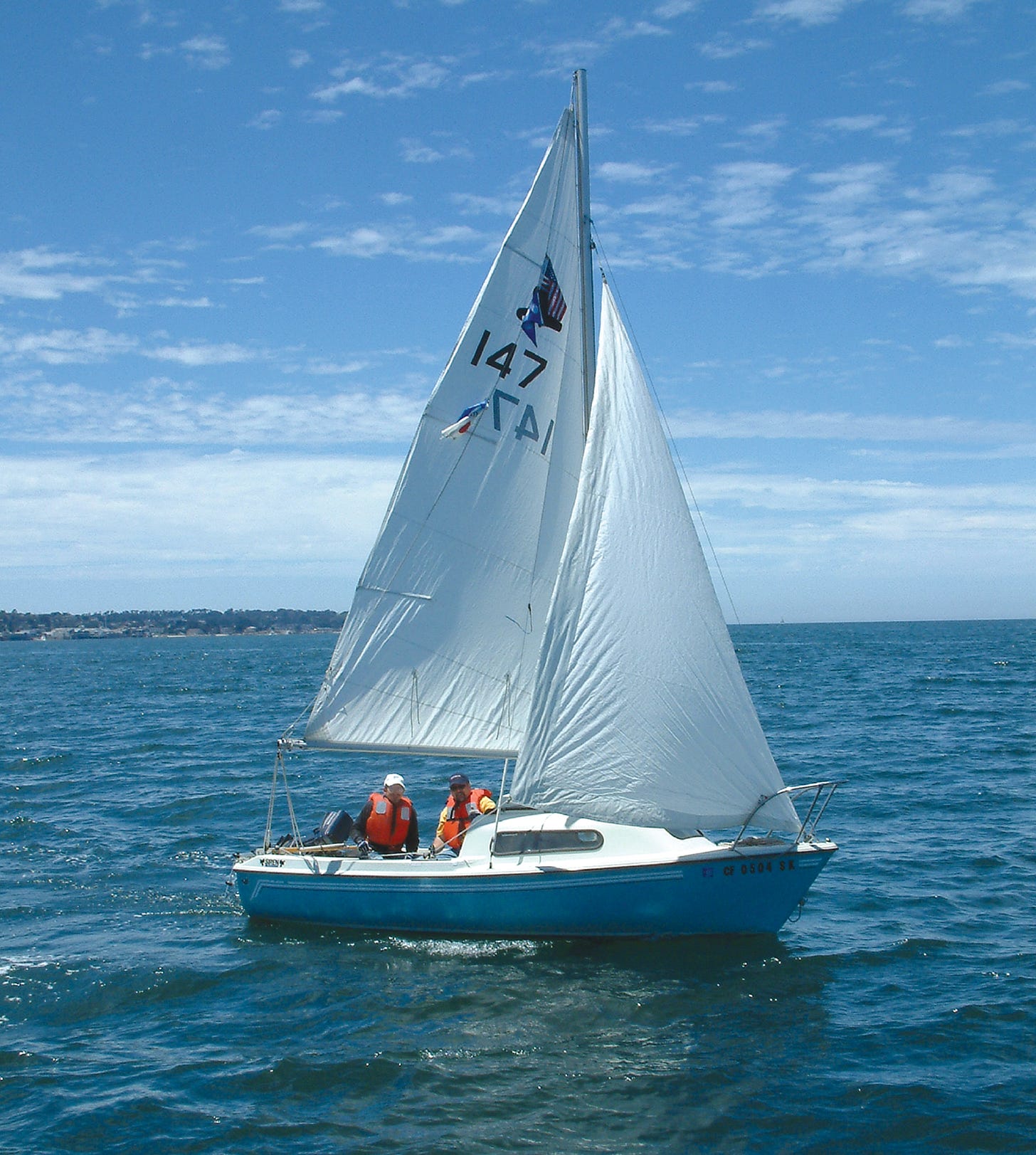 Siren 17 vs Com-Pac Sun Cat - Small Craft Advisor