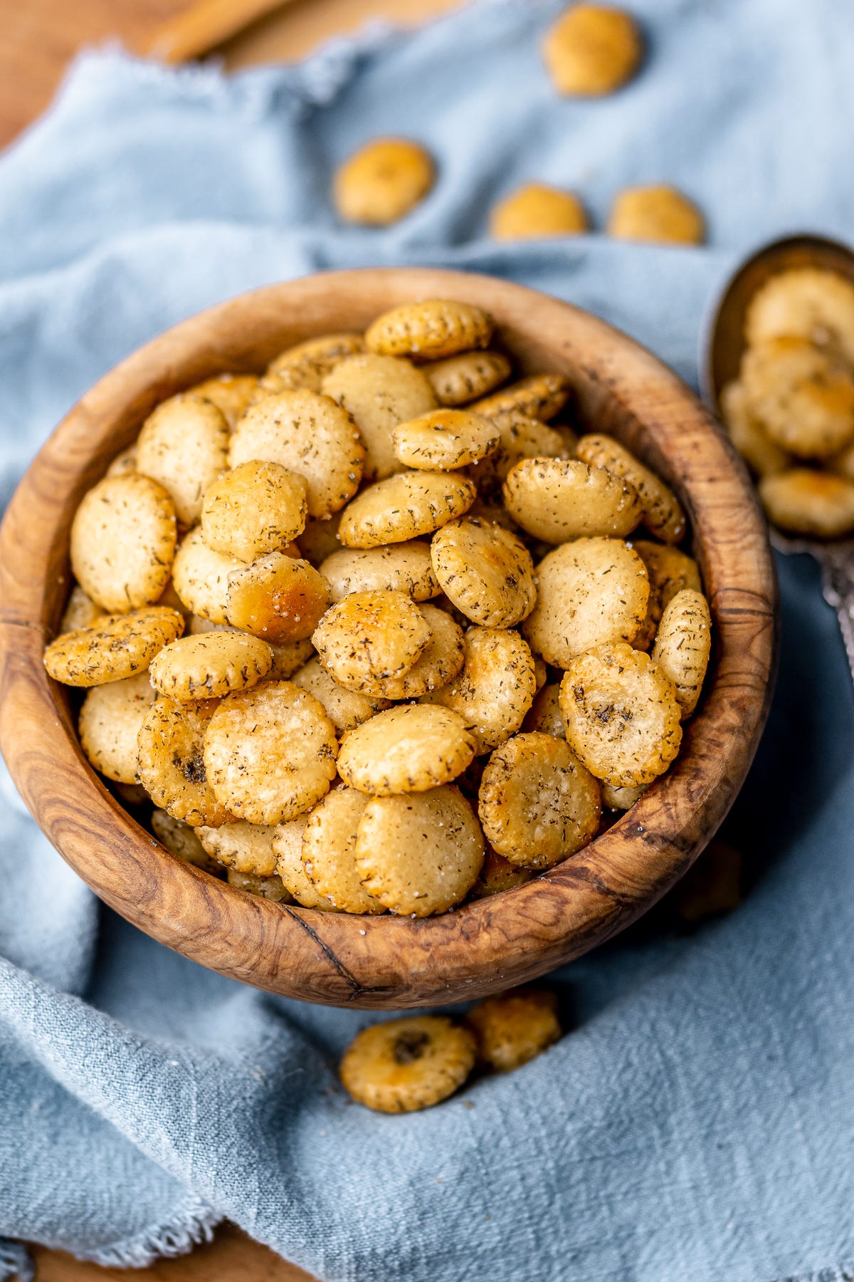 Dilly Cocktail Crackers - by Callan Wenner