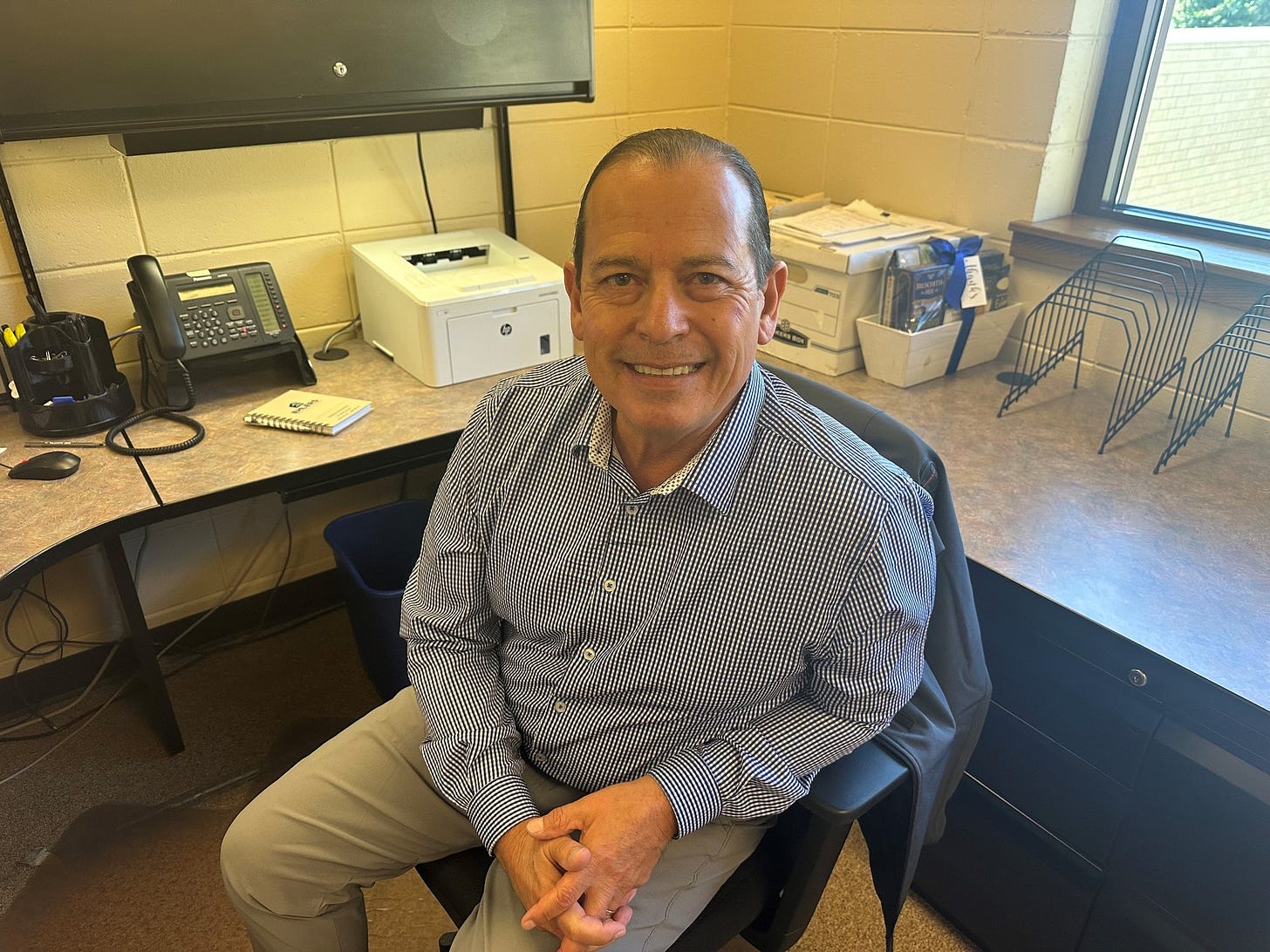 BREAKING: Kronenwetter's administrator put in his two week's notice