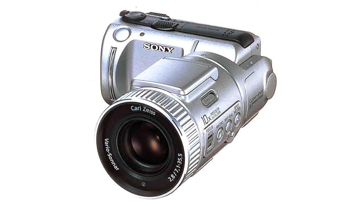 The Evolution of Sony's Cyber-shot Cameras (1996-2011)