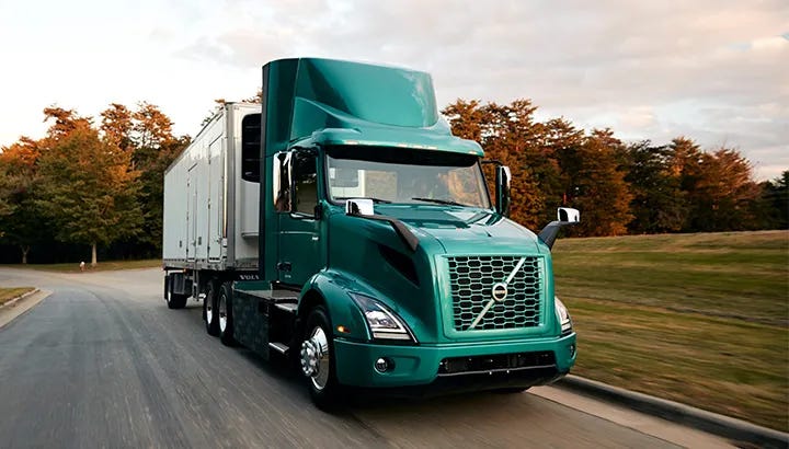 Comparing Heavy-Duty (Class 8) Battery Electric Trucks Currently ...