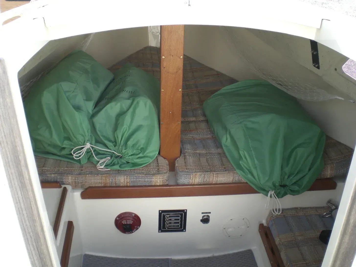 Montgomery 17 vs Com-Pac Sun Cat - Small Craft Advisor