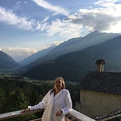 Nicole Costello | Substack