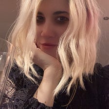 Alexandra Lores | Substack