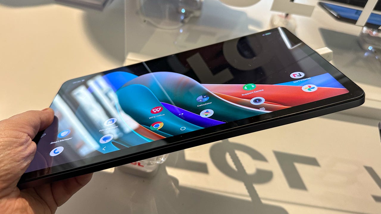 TCL's Nxtpaper 11 tablet and phone concept look better than my $1,000 ...