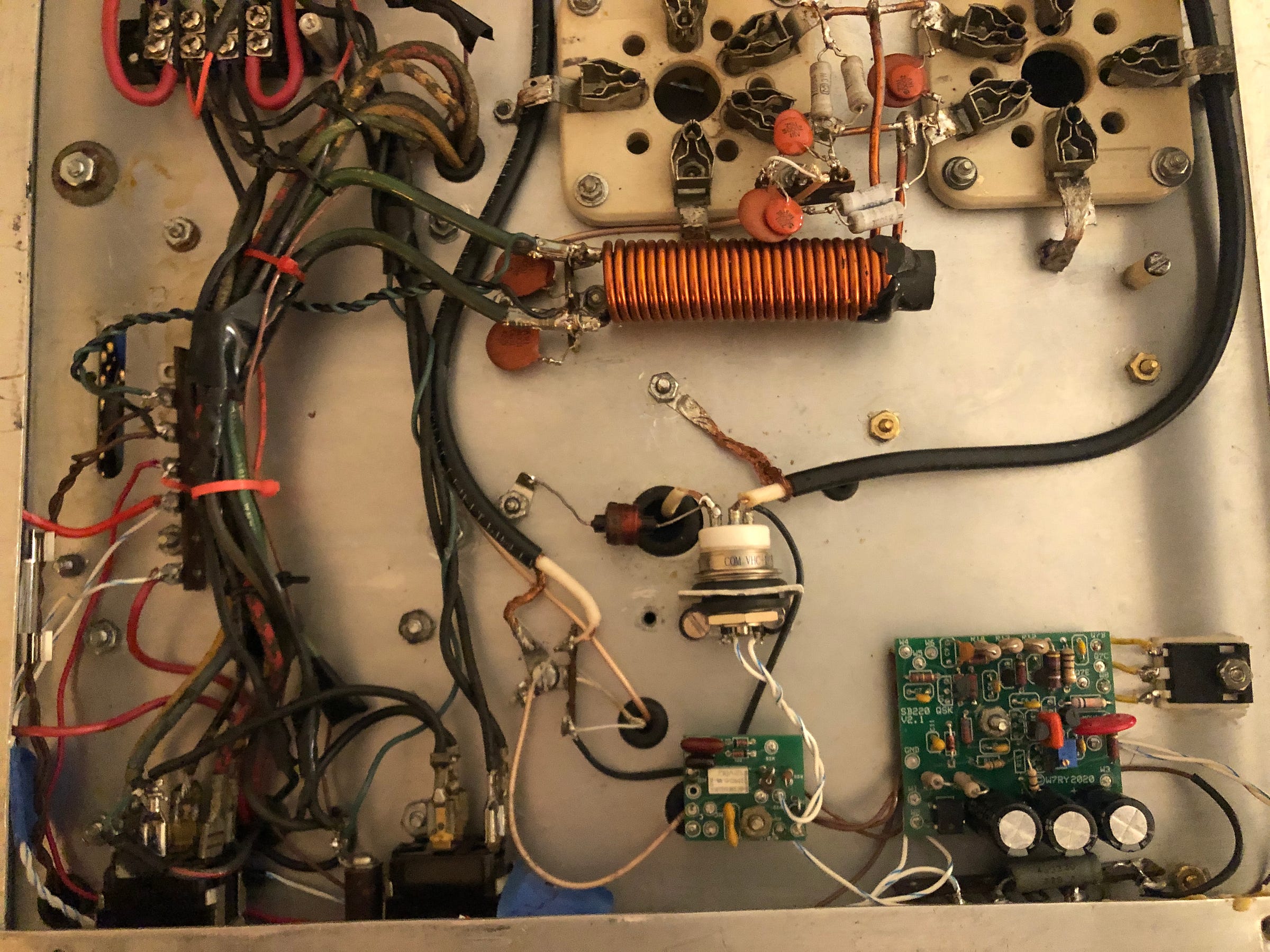 SB-220/221 Tuned Input Modification - by W1ZY