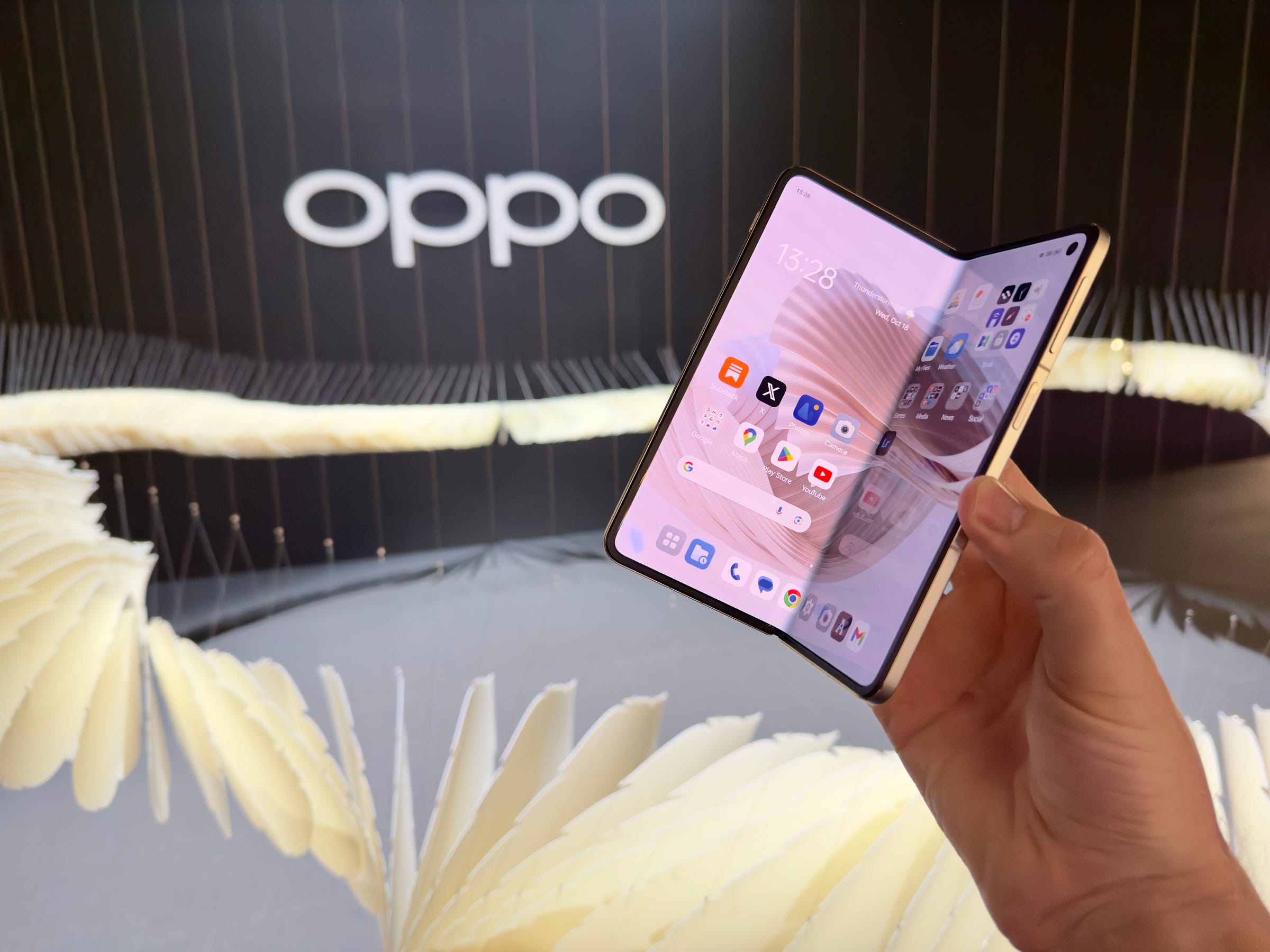 Oppo Find N3 review: above the Fold - by Sam Byford