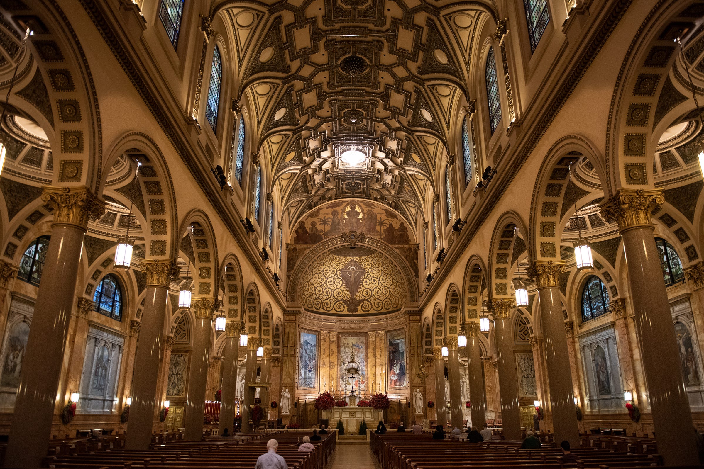 The Spiritual Heart of the City: A Tour of Manhattan's 10 Most Stunning ...