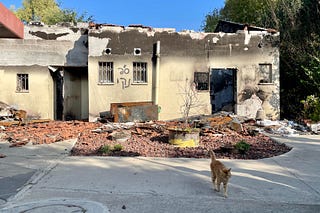 Listening to the Sirens | Russ Roberts | Substack