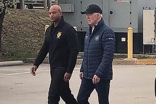 24sight by Tom LoBianco, Pilar Belendez-DeSha, Warren Rojas | Substack