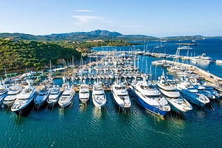 Investment theses in Small Caps & Macroeconomic analysis | Moram | Substack