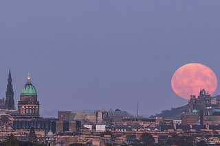 The Edinburgh Minute | Michael MacLeod | Substack