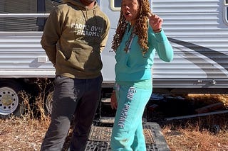 OFFGRID CONNECTIONS | Zani Sunshine | Substack