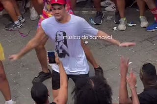 floatvibes | Andre Alves | Substack