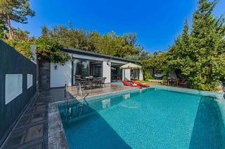 Bruja Maldada | Elisa Díaz | Substack