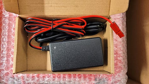 Portable power and physical comparison of antennas