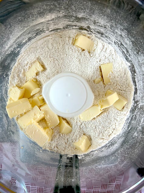 Broyé: the cookie-cake you're meant to break