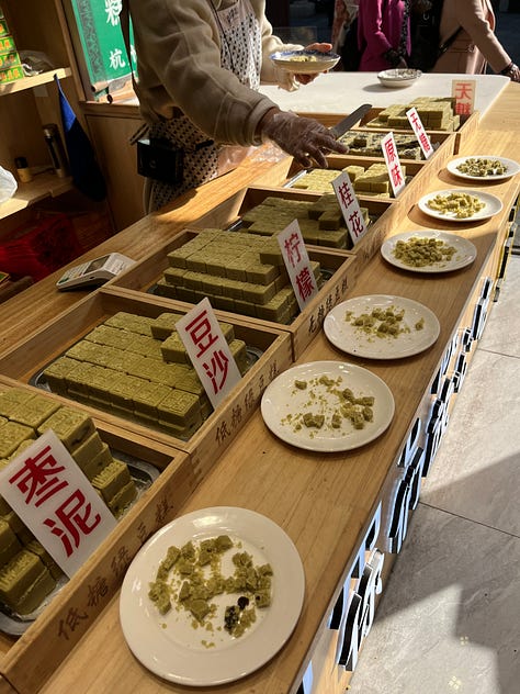 Mung bean cakes 绿豆馅饼 - by Hannah Che - Little Soybean