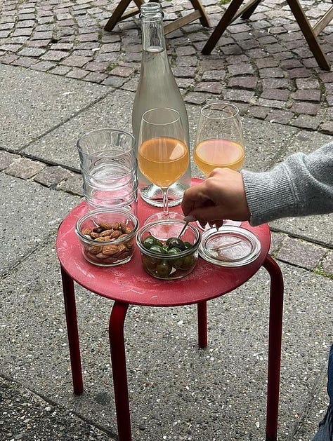 omg hello - by Random Stuff - @randomstuff