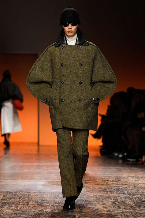 AW24/25: KEY FASHION TRENDS - Brunette from Wall Street