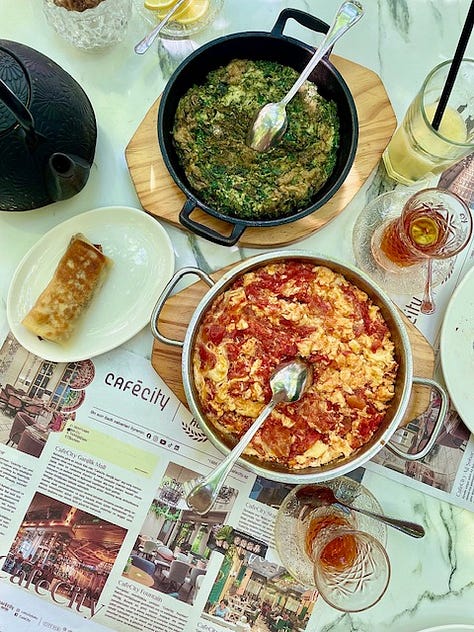 How to eat well in Baku. Do's and don'ts of restaurant travel research.