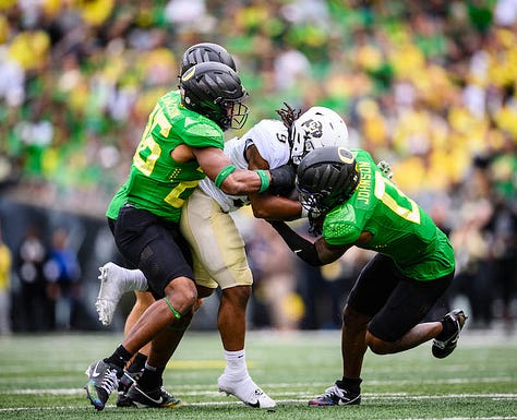 Photo Gallery: Oregon Ducks slam Colorado