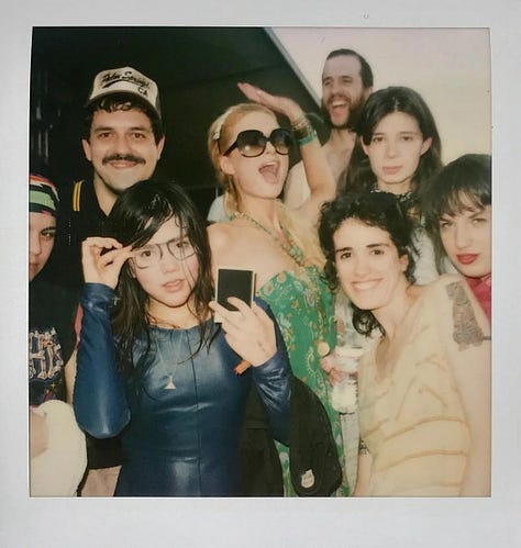 Indie Sleaze: Alexa Chung e a volta hipster - Lura Indica