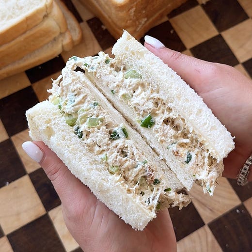 CHICKEN SALAD SANDWICHES 🤤 - Recipes by Victoria
