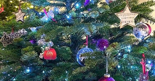 Threadnoodle | Izzy Moore | Substack