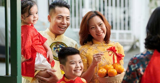 Sẻ nâu nhặt chữ | Hòa Lương | Substack