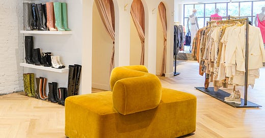 In Moda Veritas | Irene Kim (김애린) | Substack