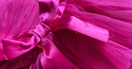 Threadnoodle | Izzy Moore | Substack