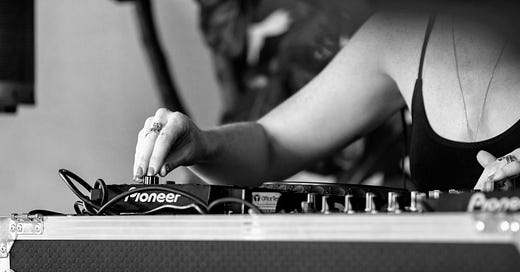 LoveWorthy Spicy Blogs | Substack