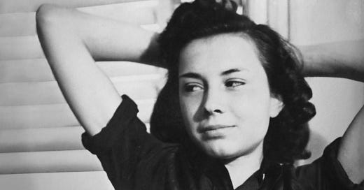 Secret Librairie | Chloë Zofia | Substack