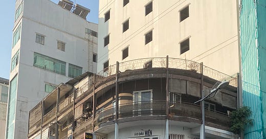 Thủ thỉ với nhà Z | Nhà Z GPT | Substack