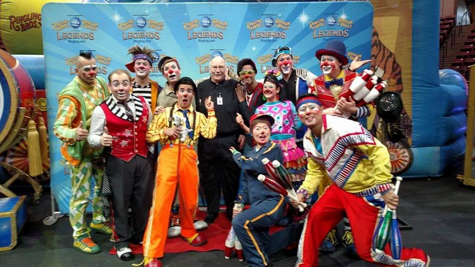 The circus priest - The Pillar