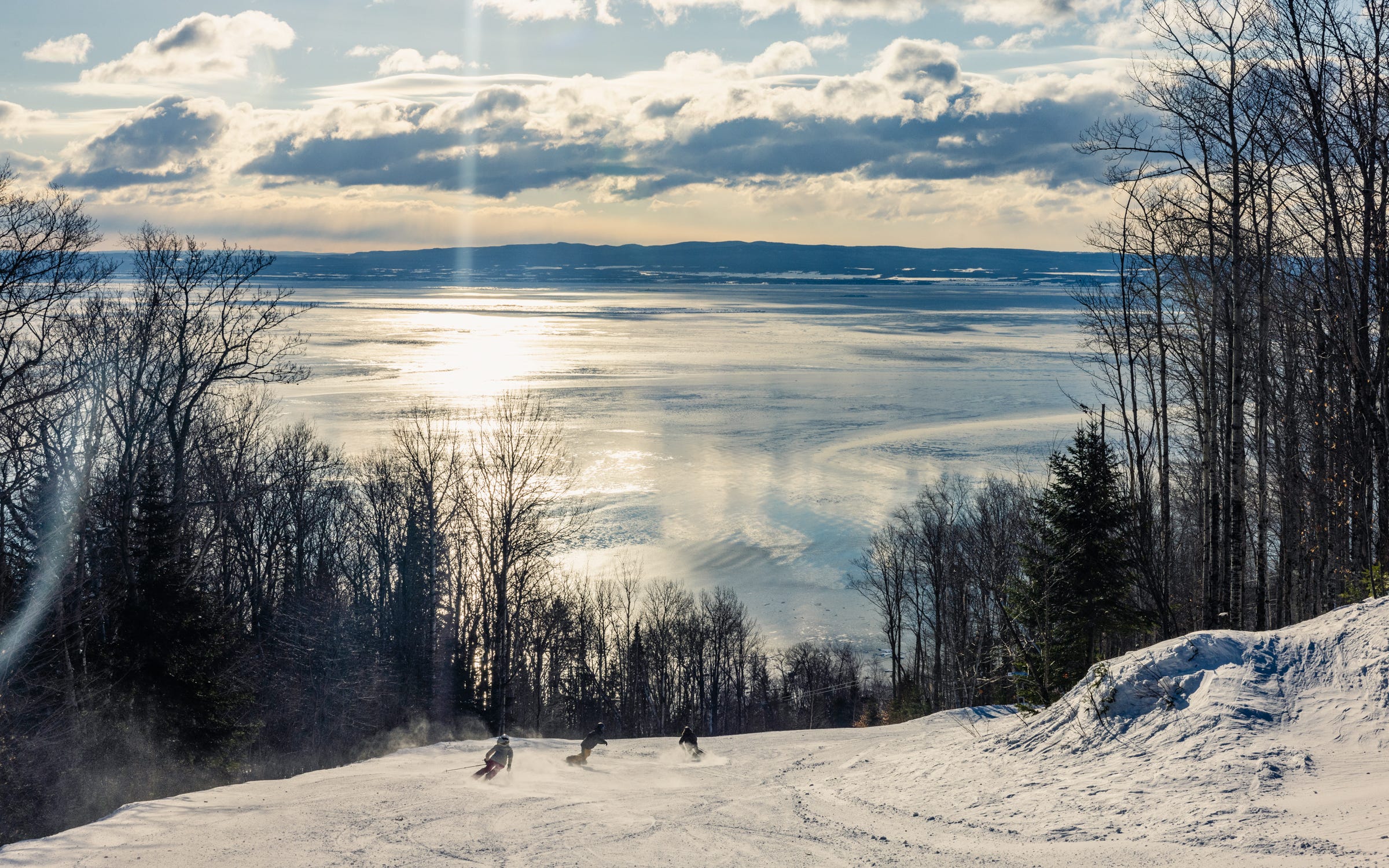 Mountain Collective Adds Le Massif, Quebec for 2022-23 Ski Season