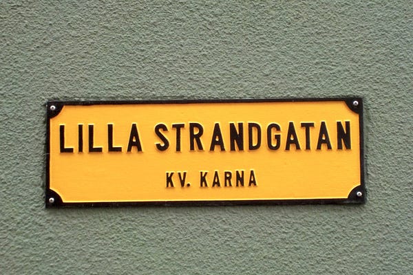 Living Elsewhere | Gregory Garretson | Substack