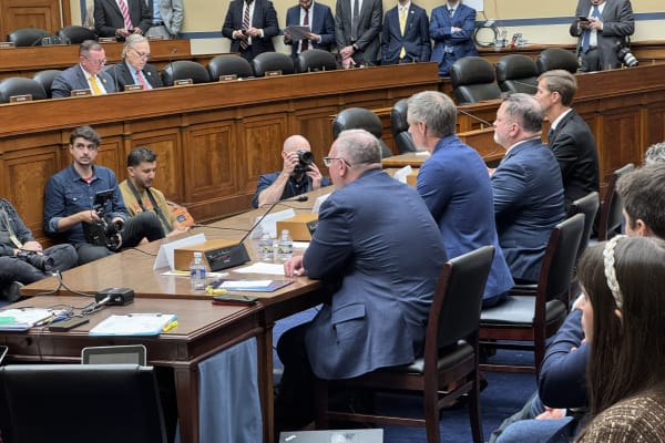 Ask a Pol UAPs | Matt Laslo | Substack