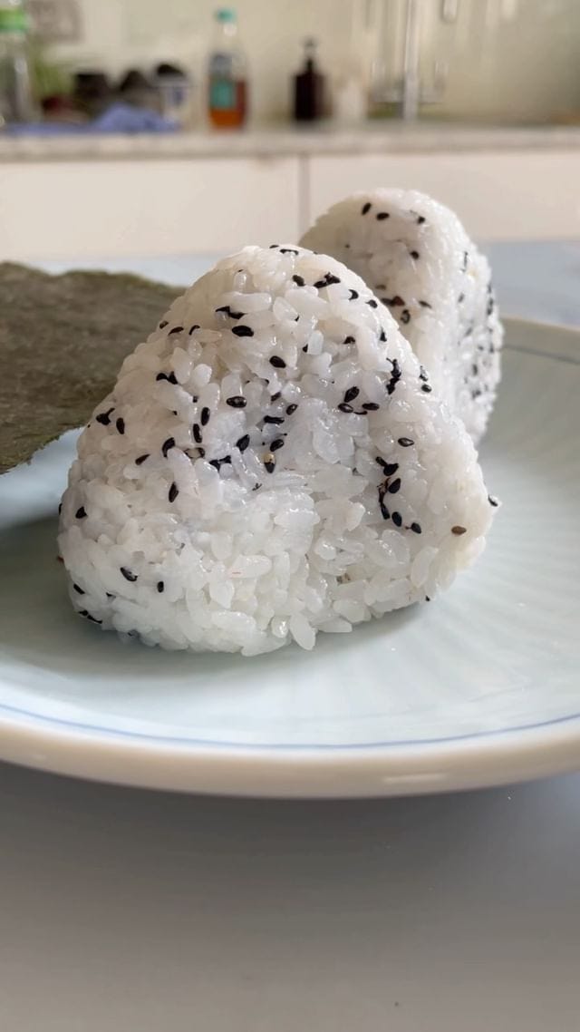 How To Make Onigiri Not Fall Apart