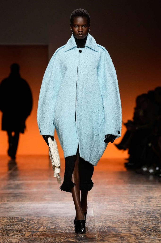 AW24/25: KEY FASHION TRENDS - Brunette from Wall Street