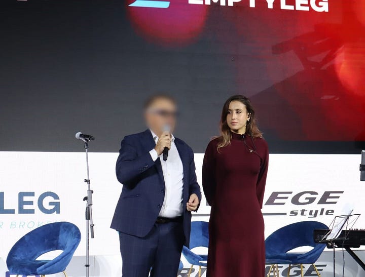 FANTASMAS - by Claudia Castaño - Claudia’s Substack