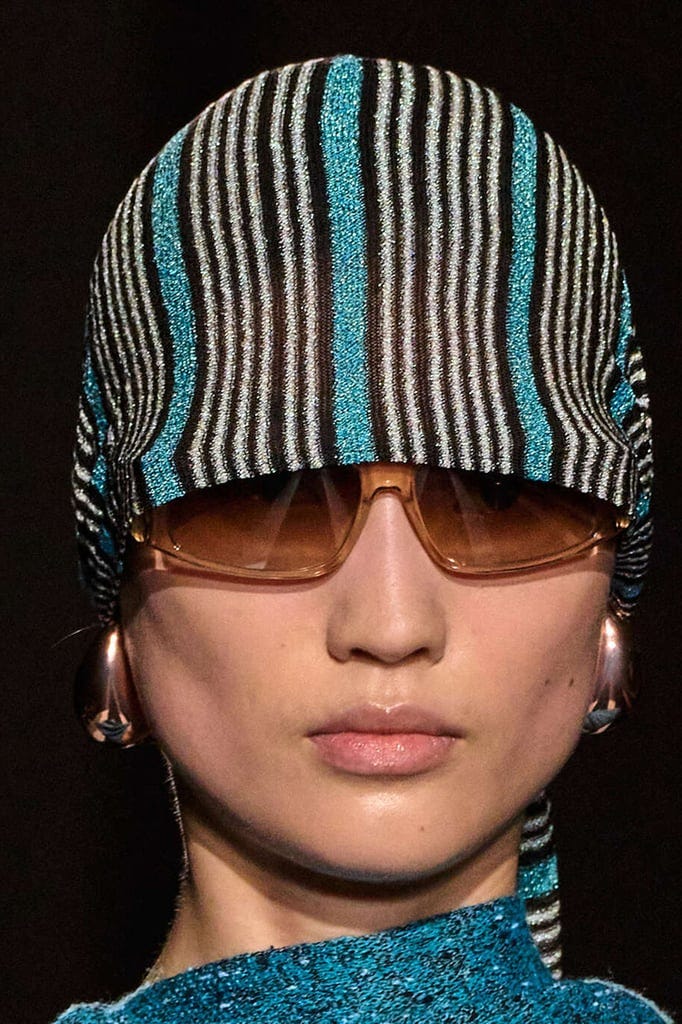 AW24/25 SUNGLASSES TRENDS - Brunette from Wall Street