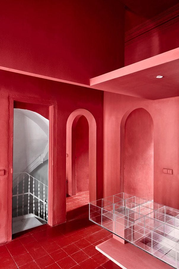 Amaranth - Color Insider